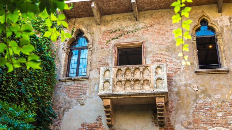 Feste – 6 Twelfth Night quotes that help you understand the play ...