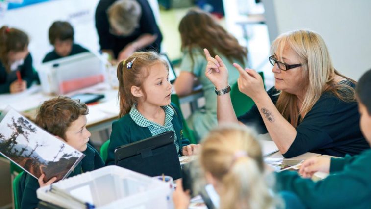 Building suspense in writing KS2 resource - Teachwire