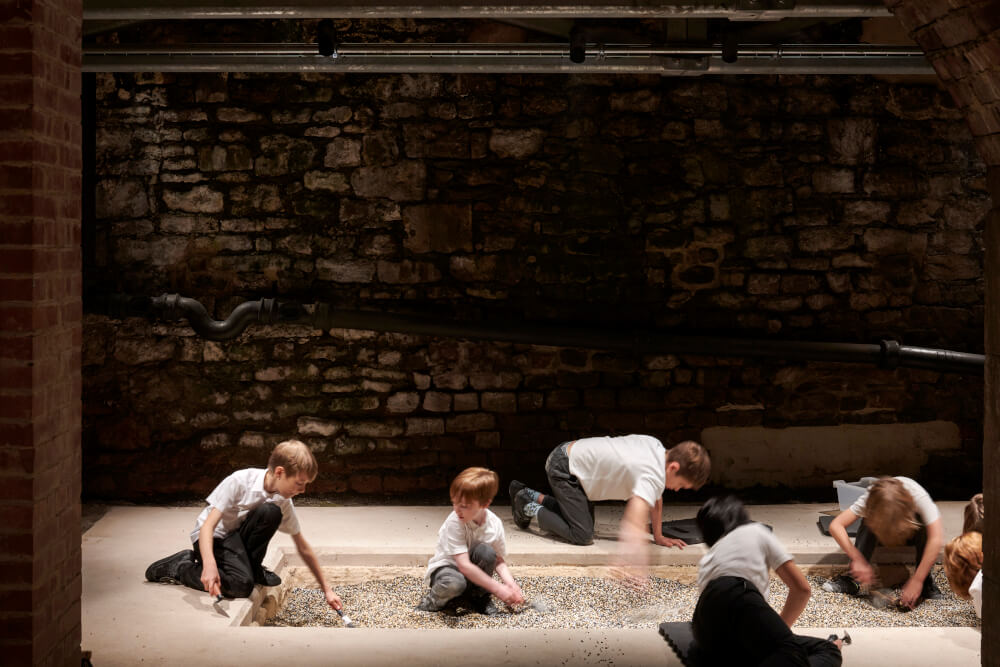 Hands on with history at The Roman Baths - Teachwire