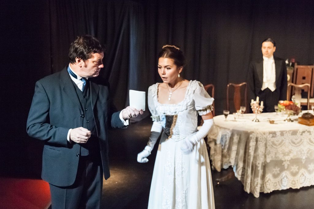 An Inspector Calls – Act 2 Lesson Plan for KS3/4 English - Teachwire