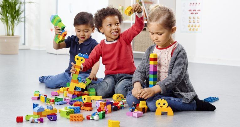 Learning Through Play In Early Years - Teachwire Learning Through Play In Early Years - Teachwire