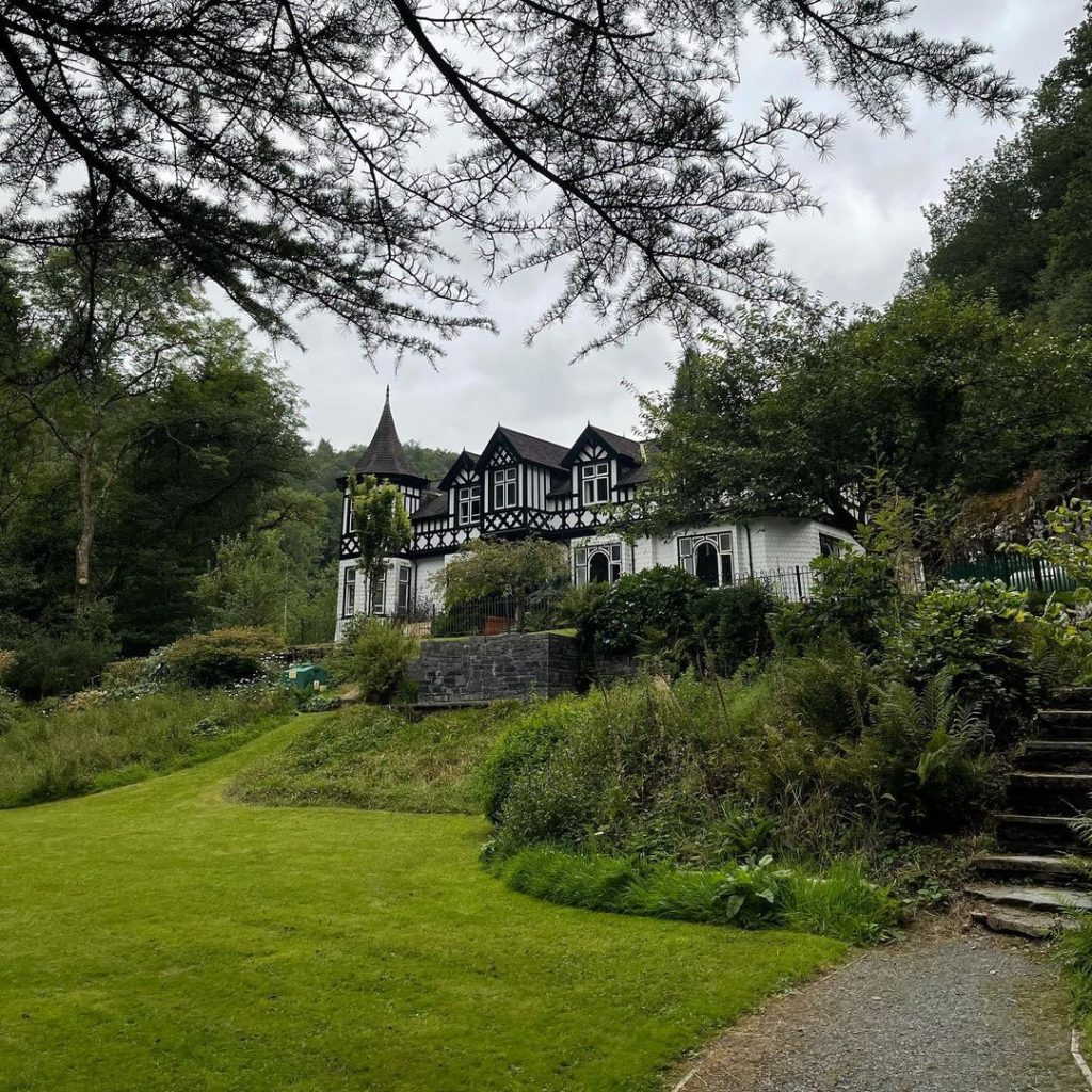 Morfa Bay Adventure Wales - Teachwire
